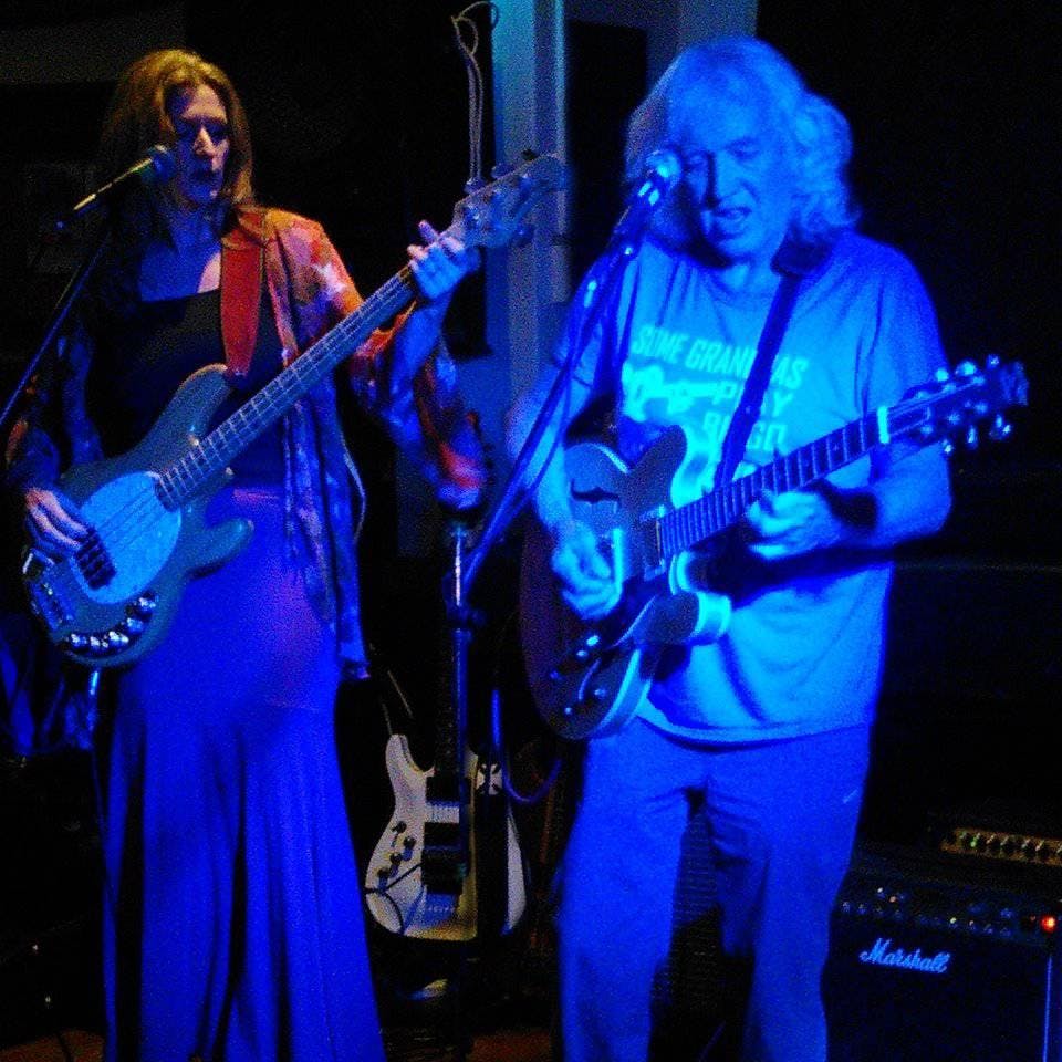 THE RODDY GORDON BAND / Mean Street at Toft House, Middlesbrough Little ...