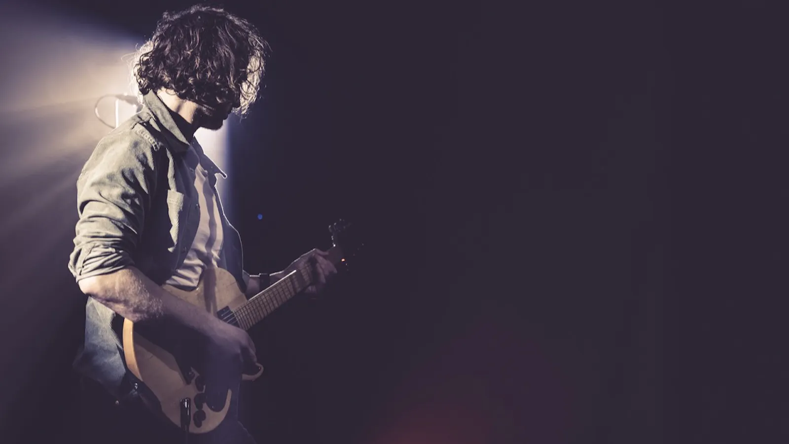 Dan Owen (Full Band Show) at Church of St Mary the Virgin, Shrewsbury ...